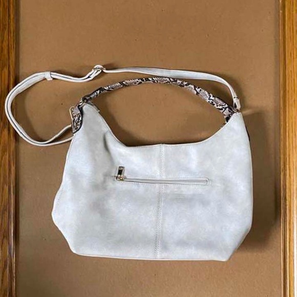 Malibu sky | Bags | Malibu Skye Large Bag | Poshmark